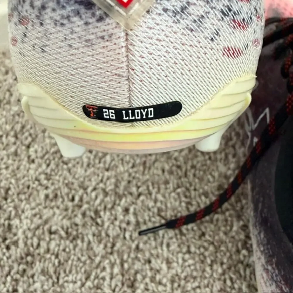 Under Armour | Shoes | Size 4 Mens Under Armour Spotlight Lux Mc 2 ...